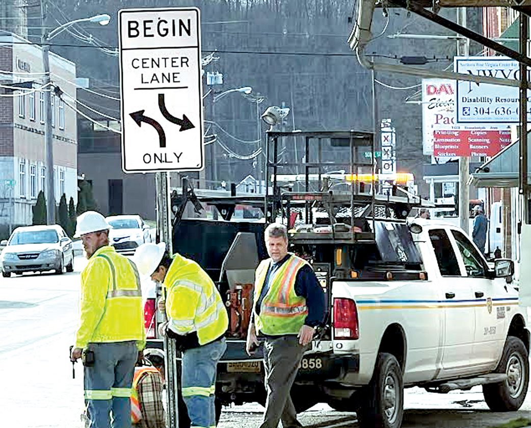 DOH Installing New Signs | News, Sports, Jobs - The Intermountain
